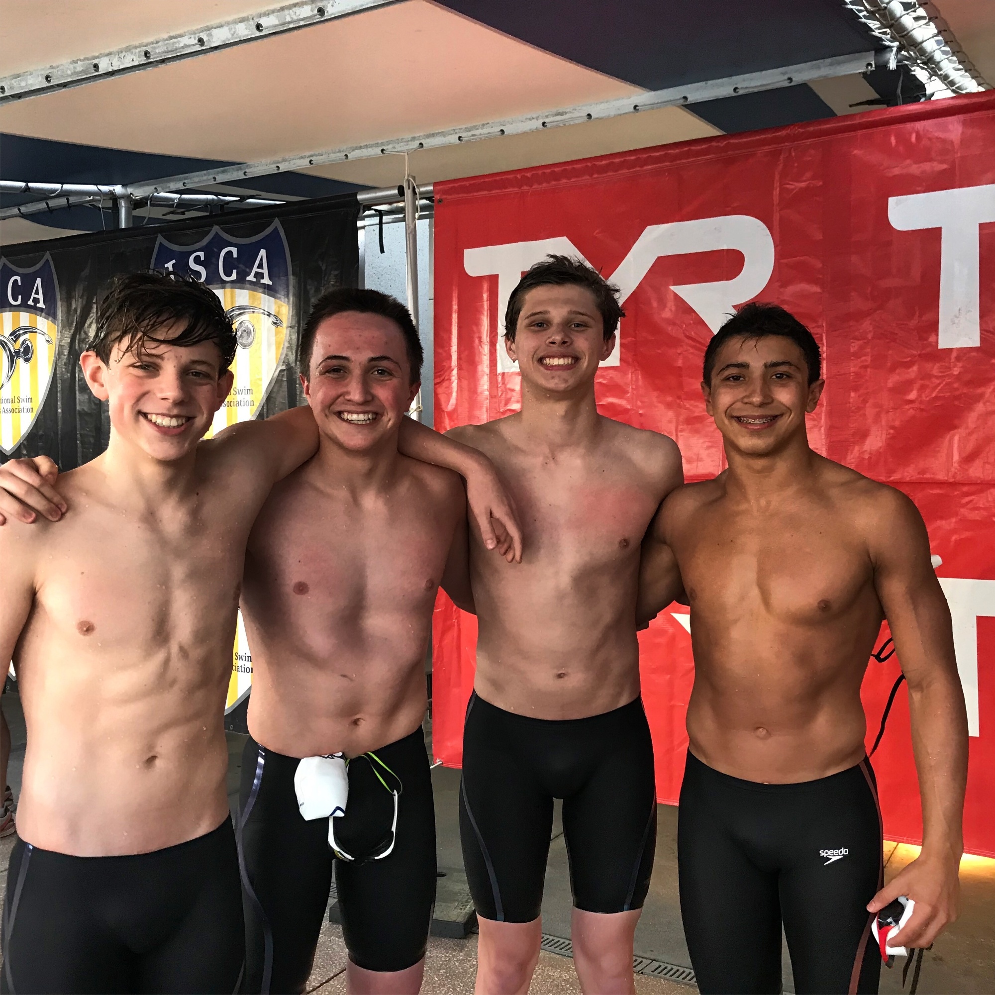 Bulldog Swimming - CT Home