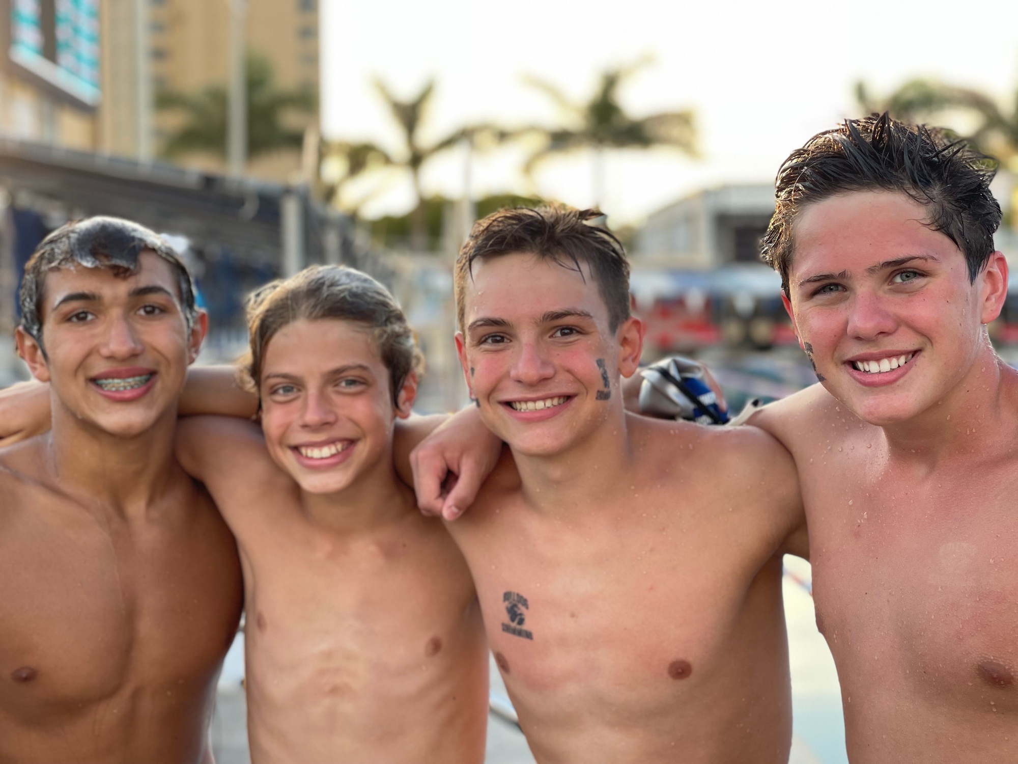 Bulldog Swimming - CT Home