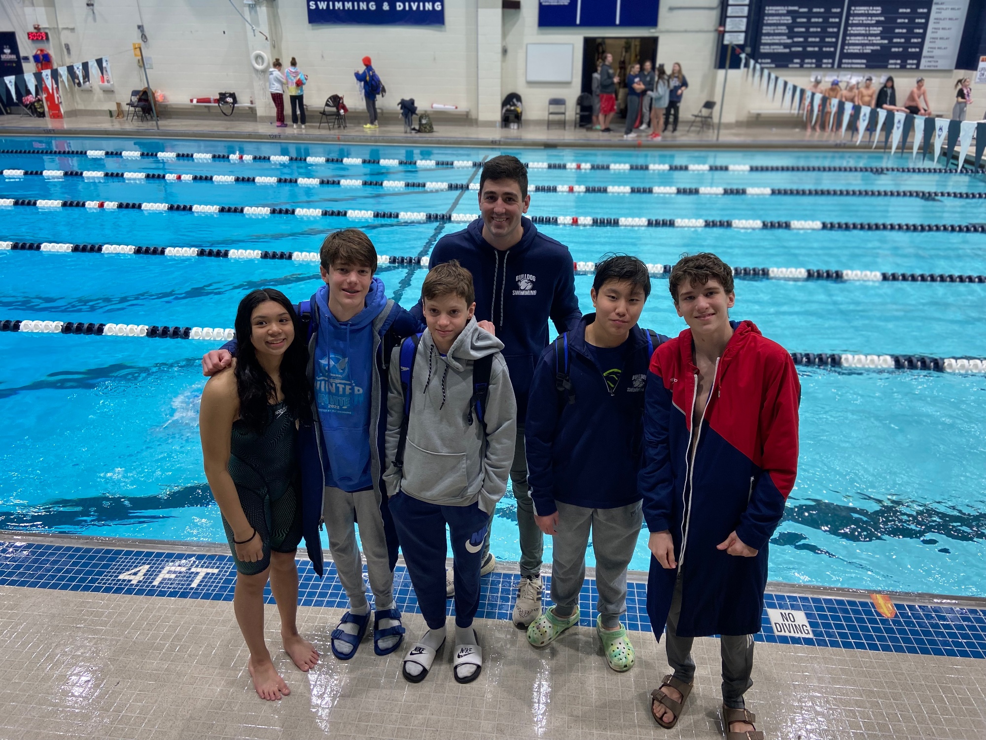 Bulldog Swimming - CT Home