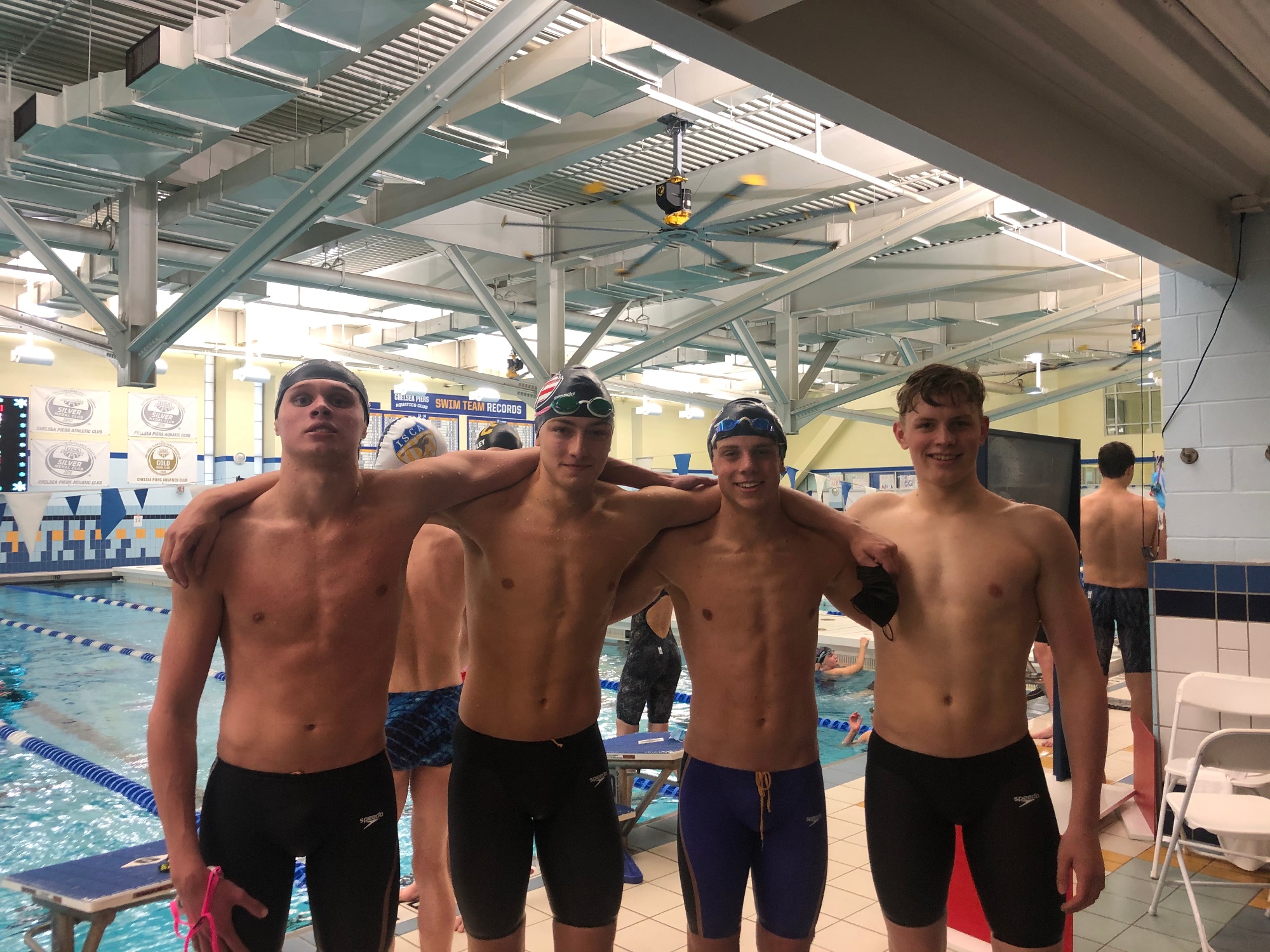 Bulldog Swimming - CT Home